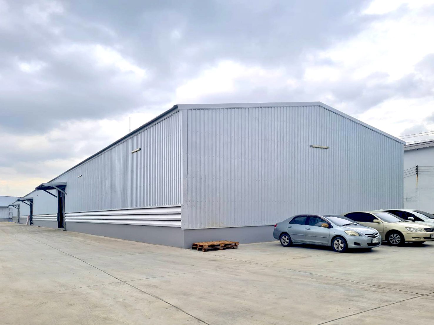 Factory & Warehouse at Bangbor - REAL STEEL